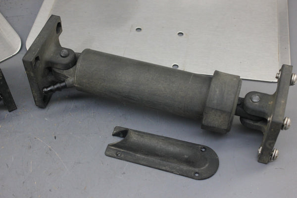 Boat Leveler Mfg Co Hydraulic Trim Tabs 11-7/8 x 7-7/8 and Actuator Cy ...
