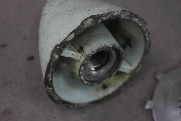 Volvo Penta 854045 897367 AQ280 290 270 250 Propeller Cone Prop Tab Wa ...
